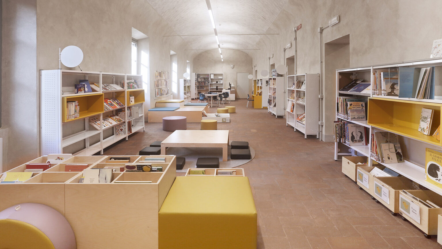 Library Civica Junior | GAM